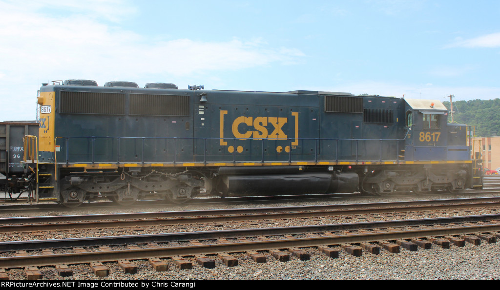 CSXT 8617